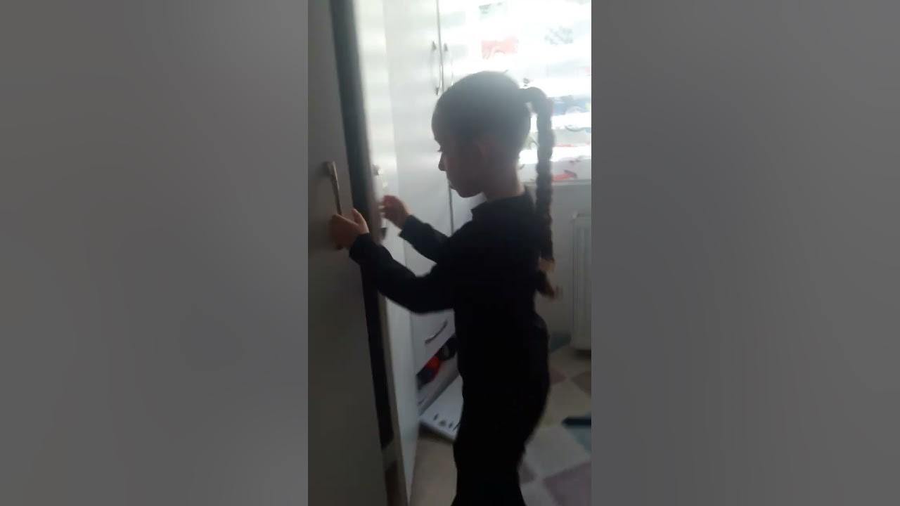 ben. video. cekerken. kardesim. bana kidi - YouTube