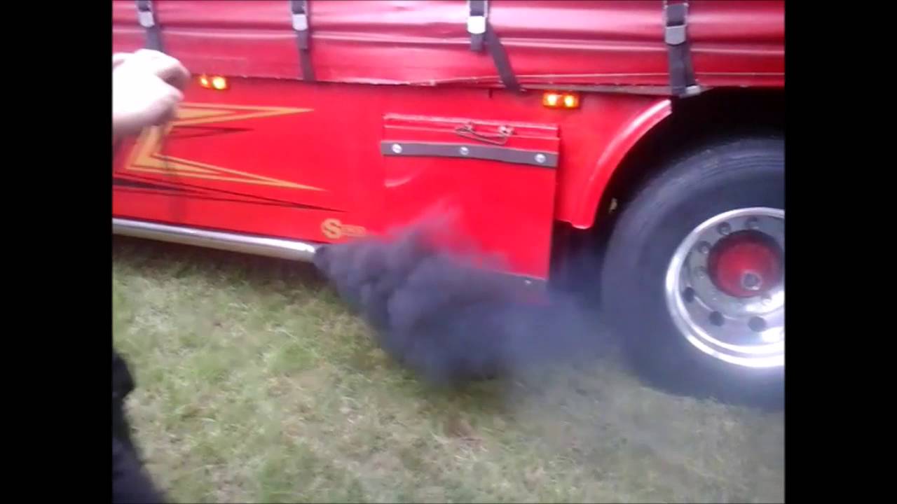 scania smoke op appelscha - YouTube