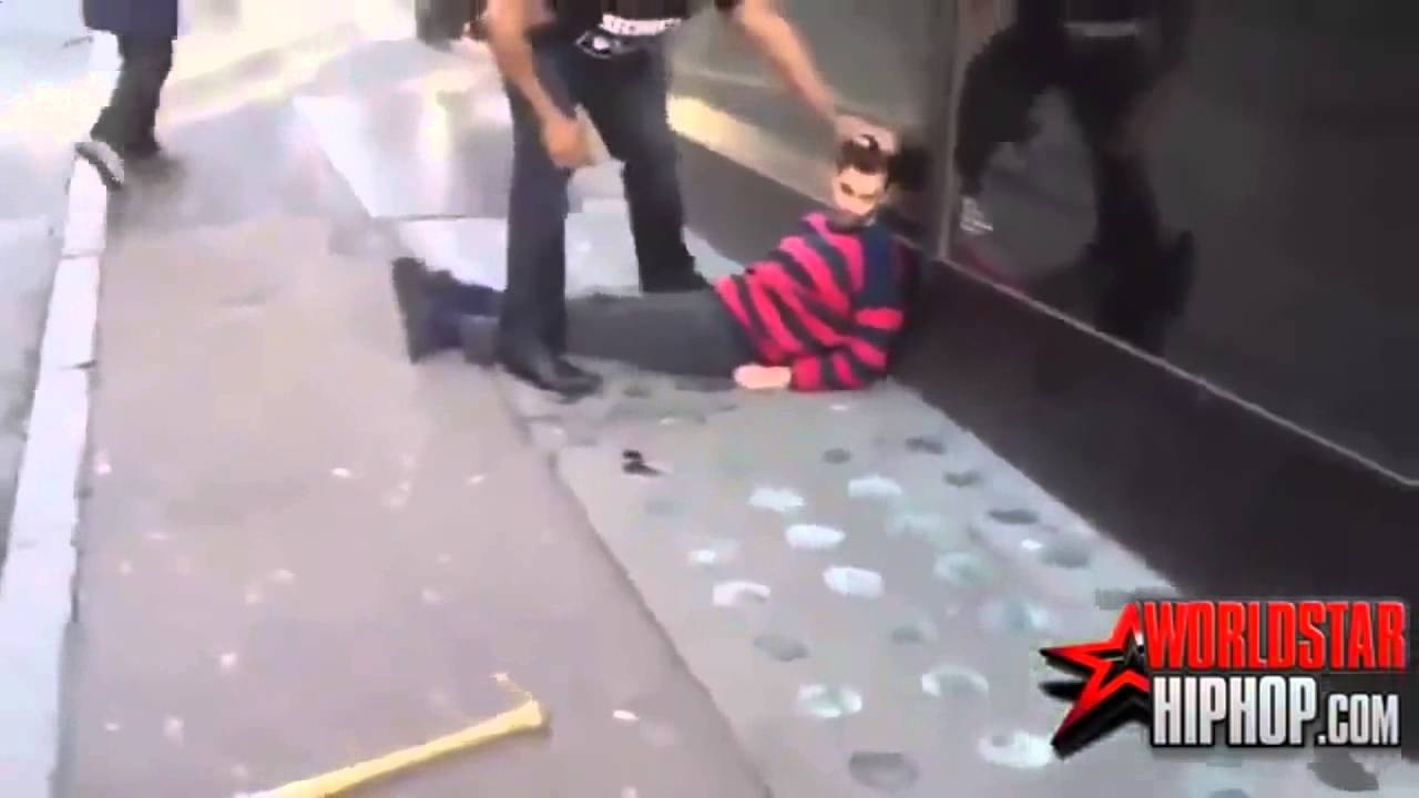 BASEBALL BAT STREET FIGHT KNOCK OUT - YouTube