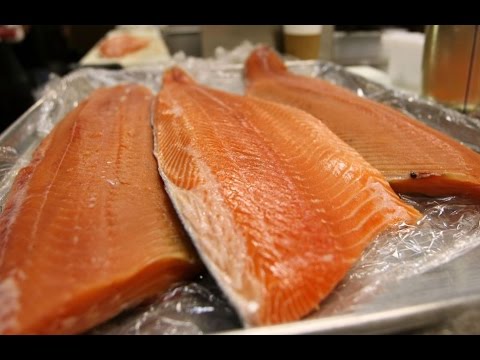 U.S. salmon may contain huge Japanese tapeworm - YouTube