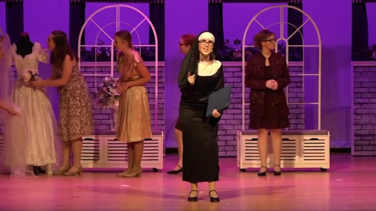 Amelie HSE: Sister's Pickle - YouTube