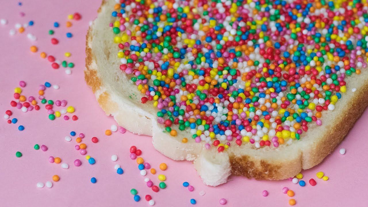 Fairy Bread • Kids Party Food Recipes • Delightiful - YouTube