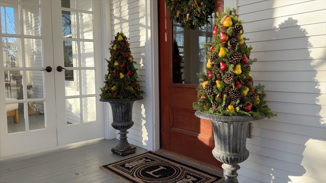 Making Huge Fruit Topiaries! 🤩🍐🎄 // Garden Answer - YouTube