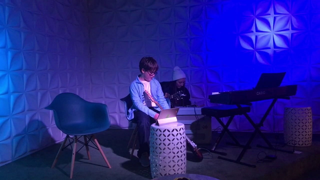 Nile's First Gig - at the Blue Cafe with Grace Claeys - YouTube