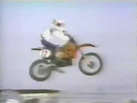 CBS April 24, 1983 Commercial Break #2 - YouTube