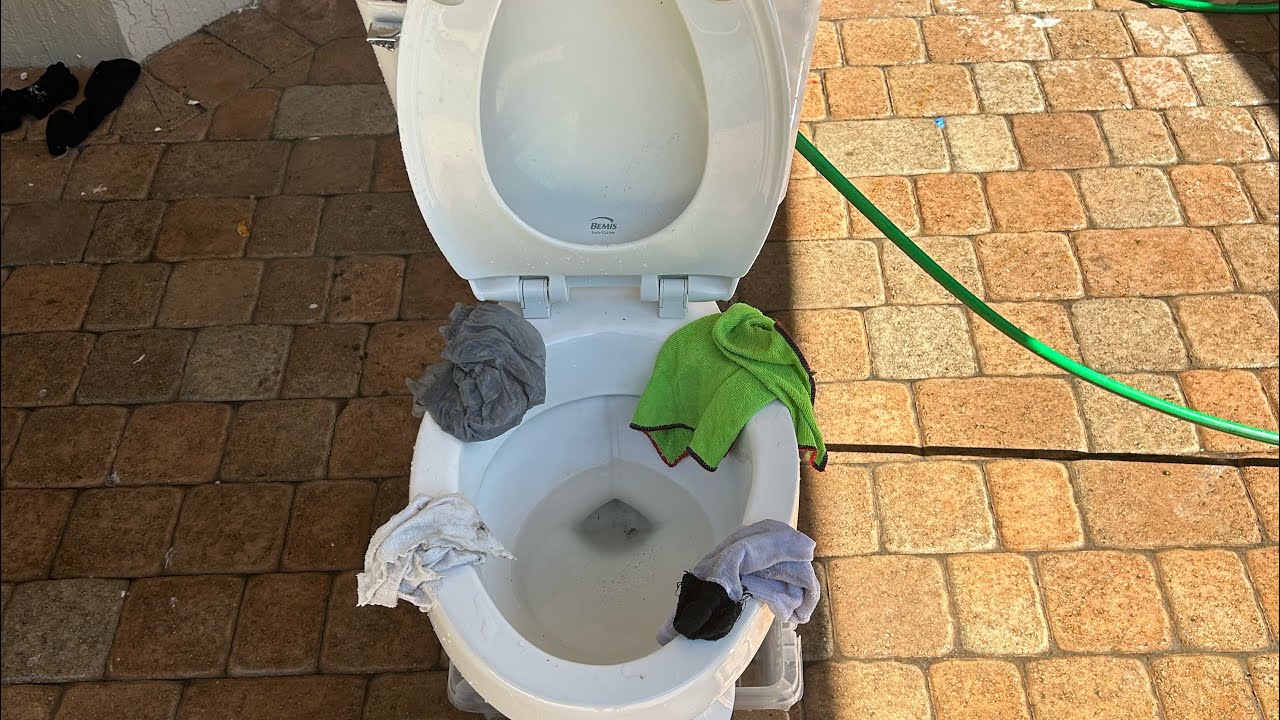 Universal rundle atlas toilet performance tests! - YouTube