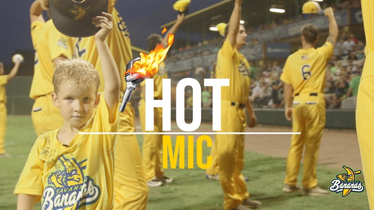 Riley Wooten (Bananas 6-year-old Coach) | Hot Mic - YouTube