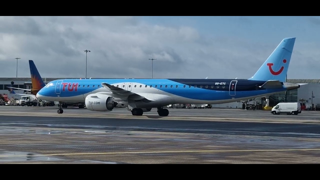 TUI Embraer E295 at Glasgow Airport 23/03/2024 - YouTube