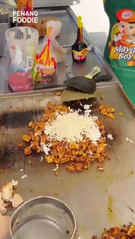 Kebab Burger in Penang 🔥📍Raja Burger Malaysia, Lebuh Union [Muslim ...