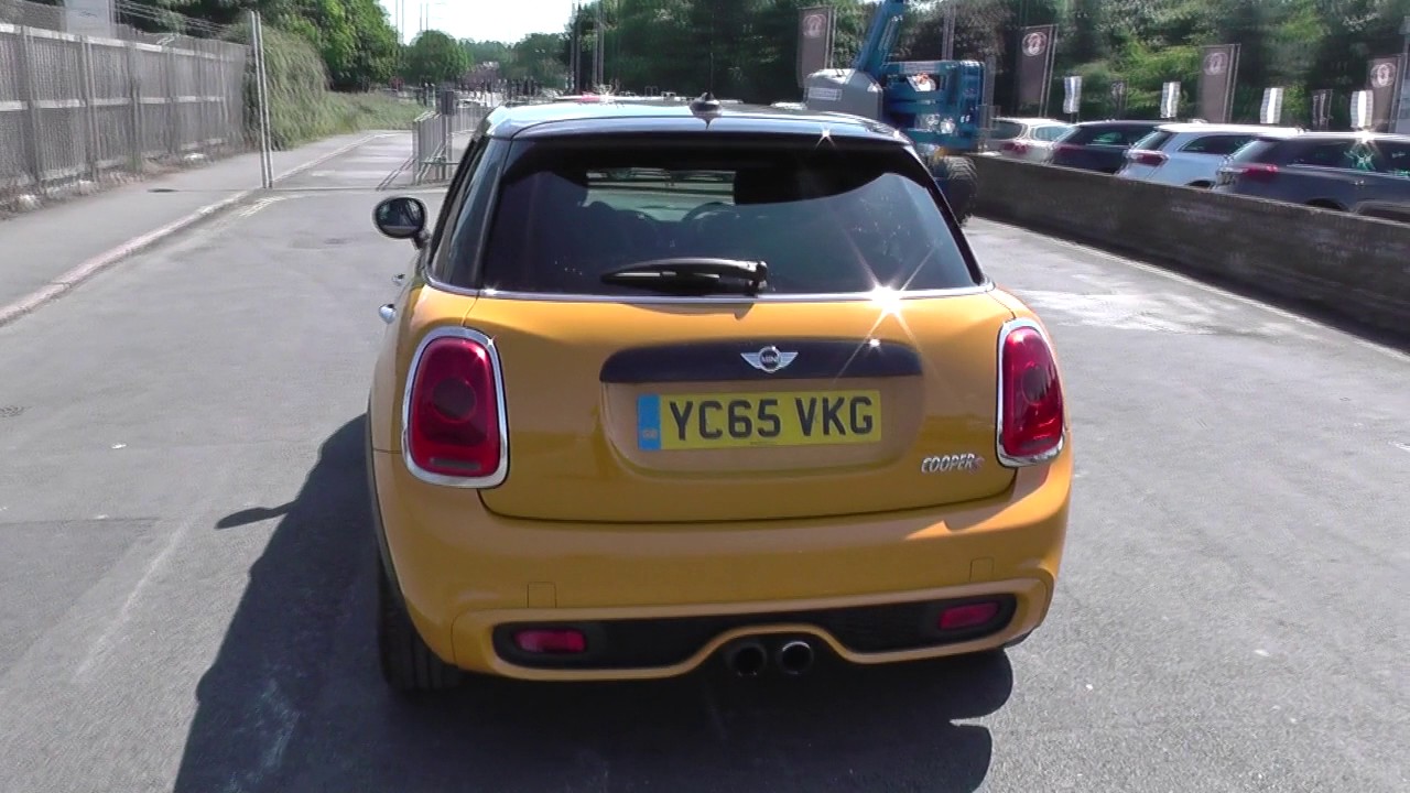 MINI HATCHBACK 2.0 Cooper S 5dr [Chili/Media Pack XL] U68216 - YouTube