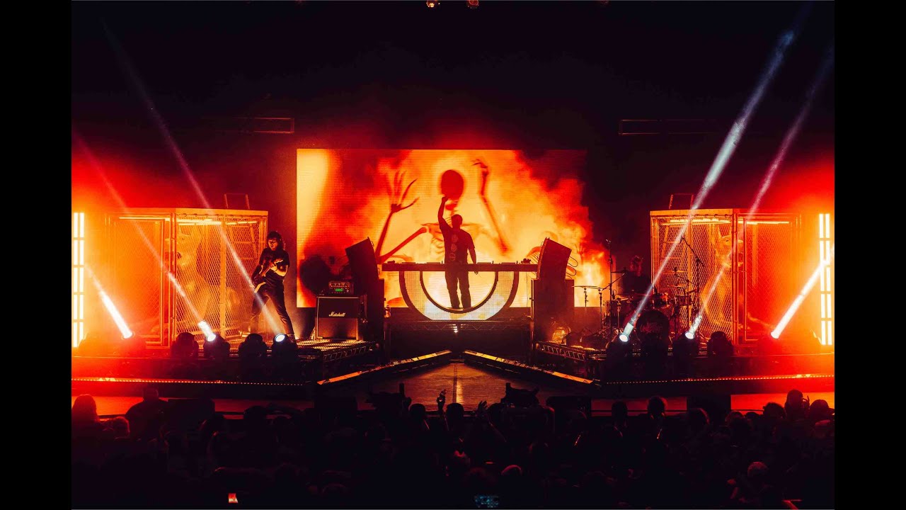 Kayzo Debuts Unleashed XL Live At the Kia Forum in Los Angeles [Promo video] - YouTube