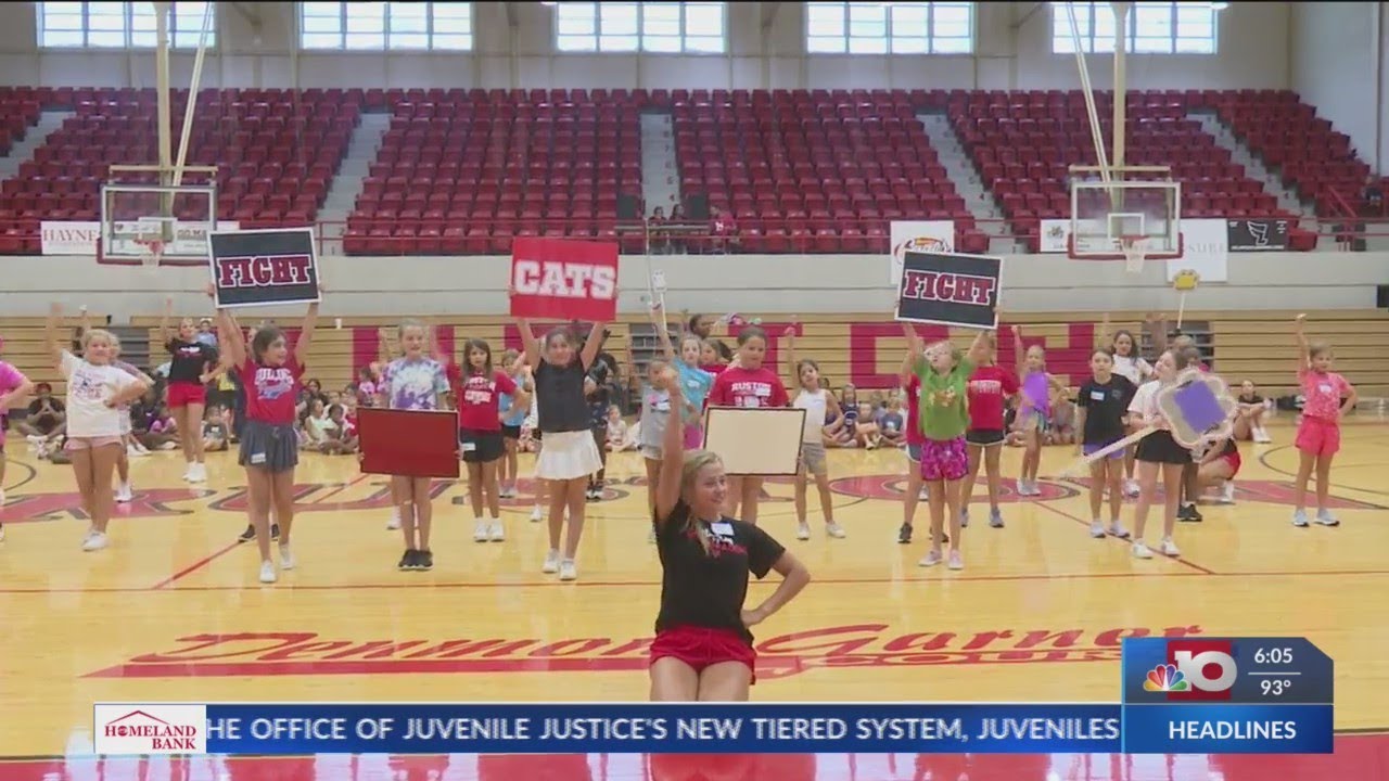 Ruston high school cheerleading team host cheer mini clinic for team ...