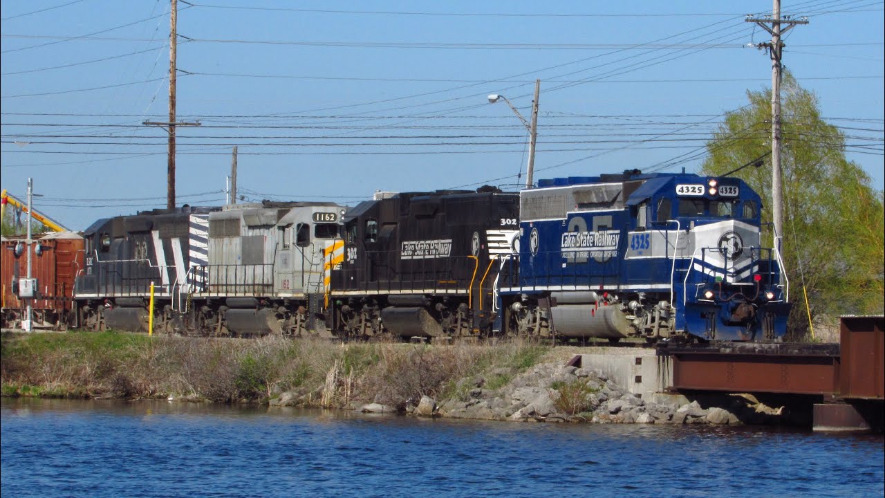 Lake State Railway Train 326S with LSRC 4325, 302, 1162, and 1171 from ...
