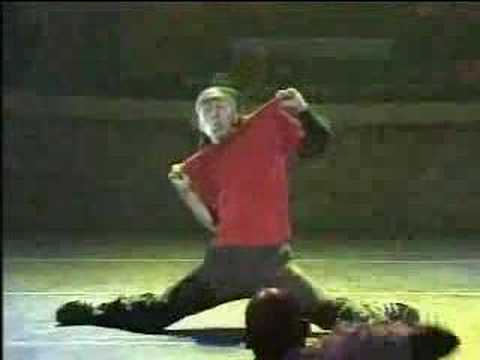 Asian guy dancing - YouTube