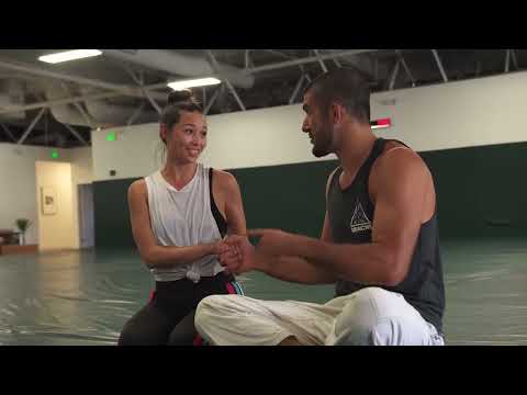 5 Choke Hold Defenses Women MUST Know for Self Defense