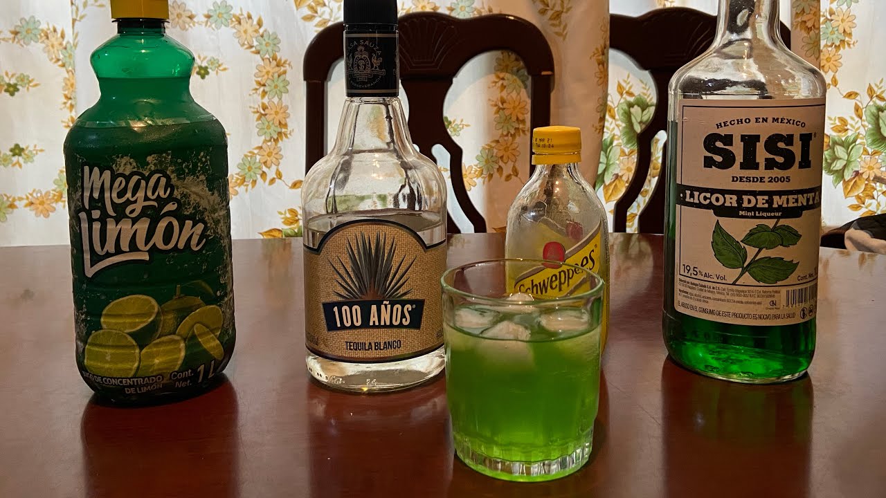 ¿Cómo hacer el Cóctel Nacido Verde? || Bebidas con Tequila - YouTube