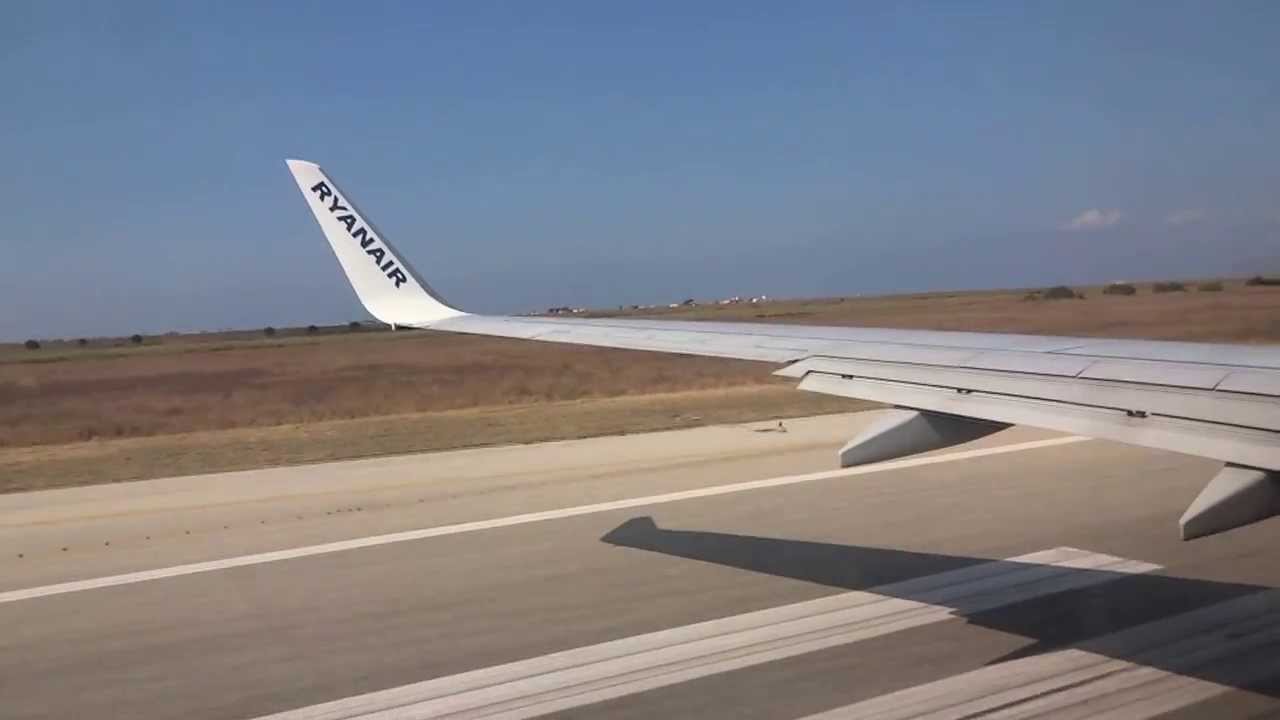 Decollo aereo RYANAIR dall' aereoporto Trapani-Birgi - YouTube
