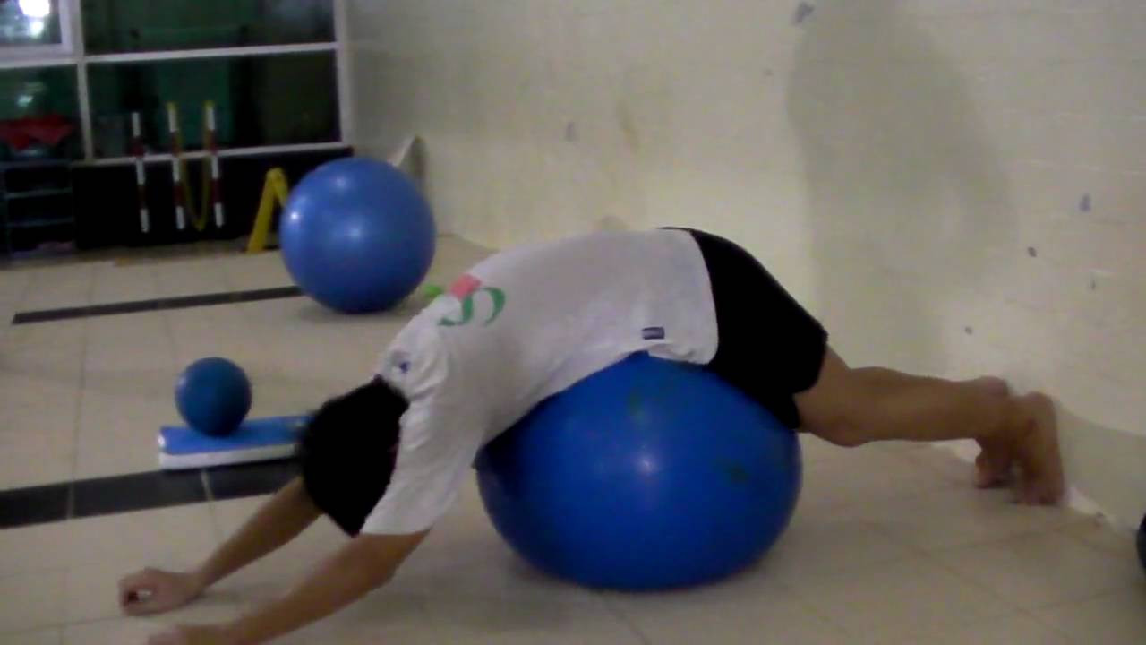 Swimming - Fit ball set for breaststroke coordination - YouTube
