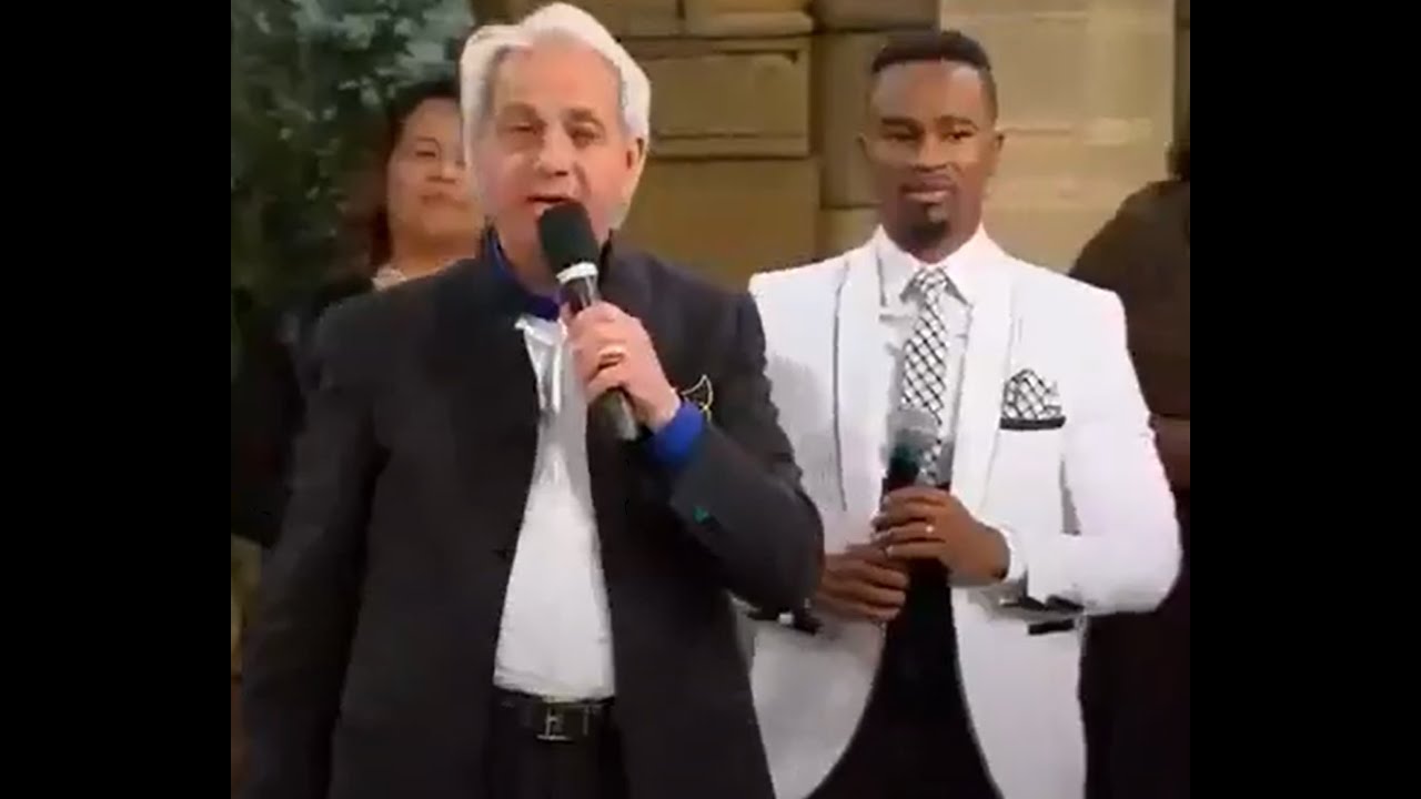 Pastor Benny Hinn requests for Holy Spirit song by Martin PK Live on ...