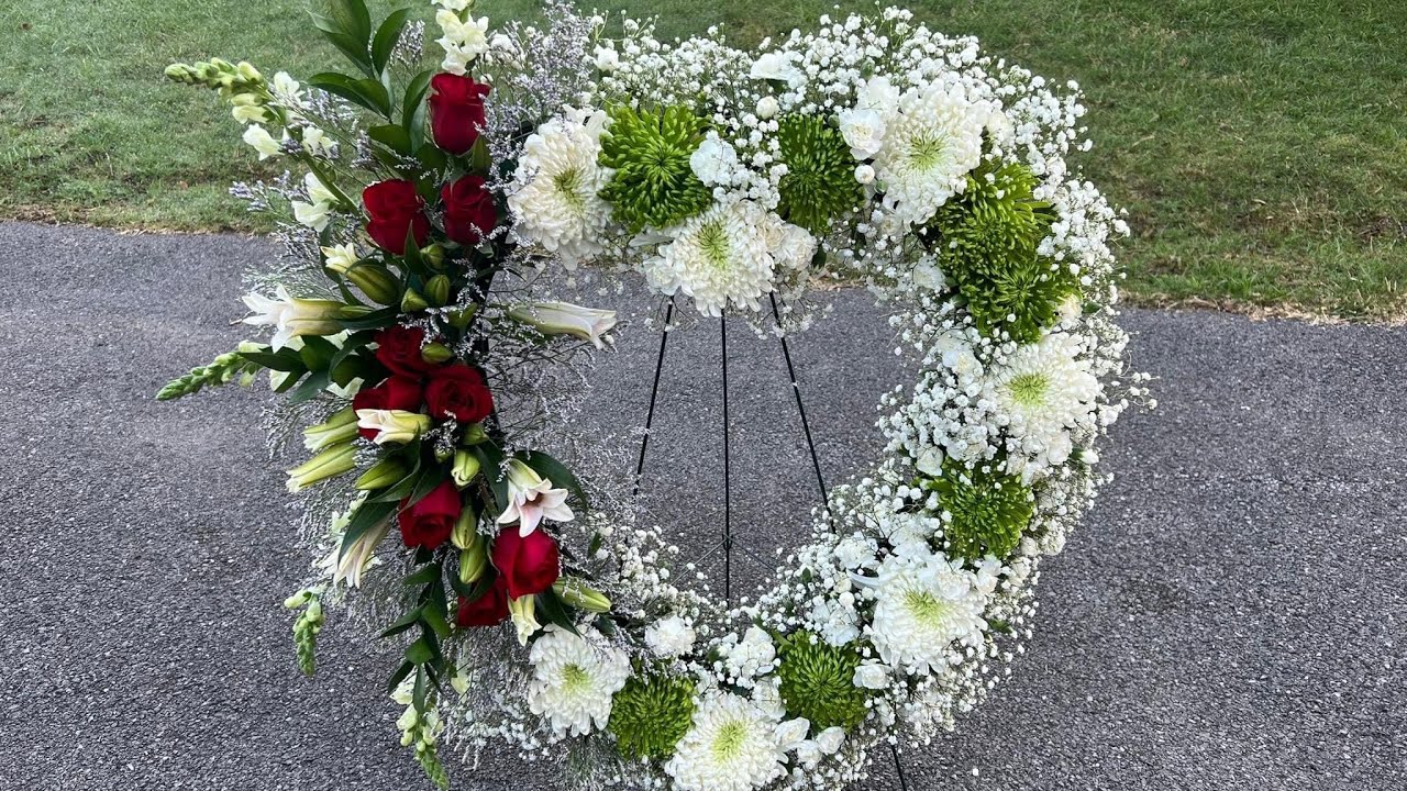 Open heart sympathy arrangements - YouTube