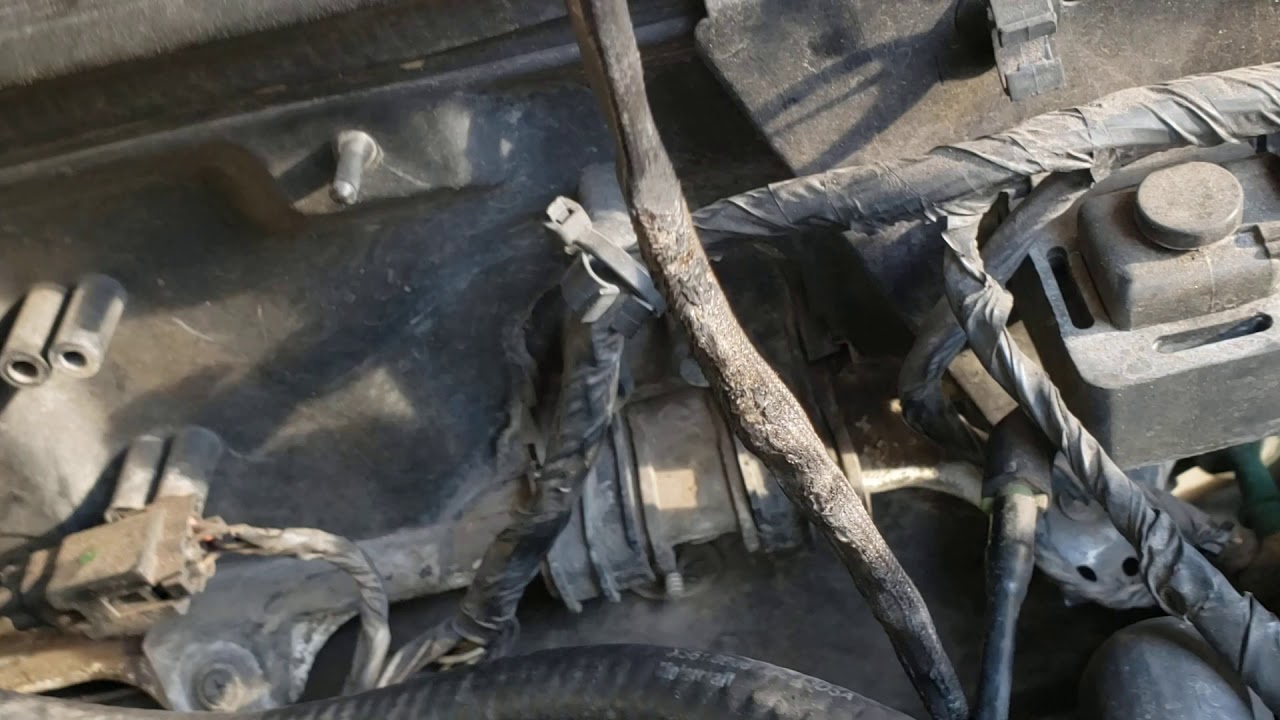 Cambio de sensor de velocidad Ford ikon, fiesta, currier, ka - YouTube