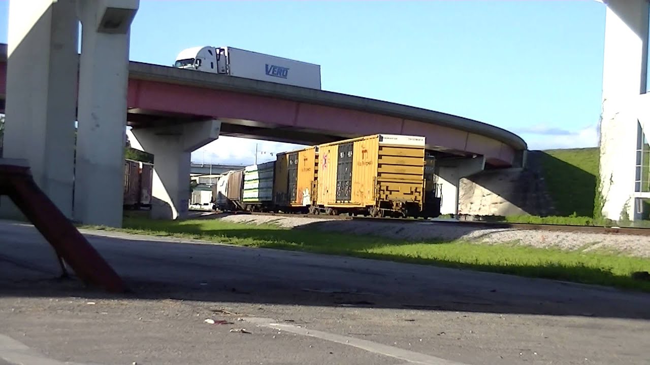 CSX Freight Train 95 Running Lite w TriRail Meet! - YouTube