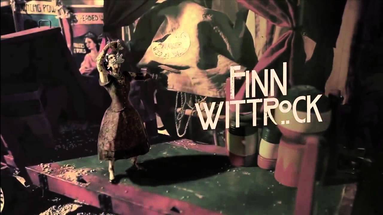 American Horror Story Freak Show: Theme Song - YouTube