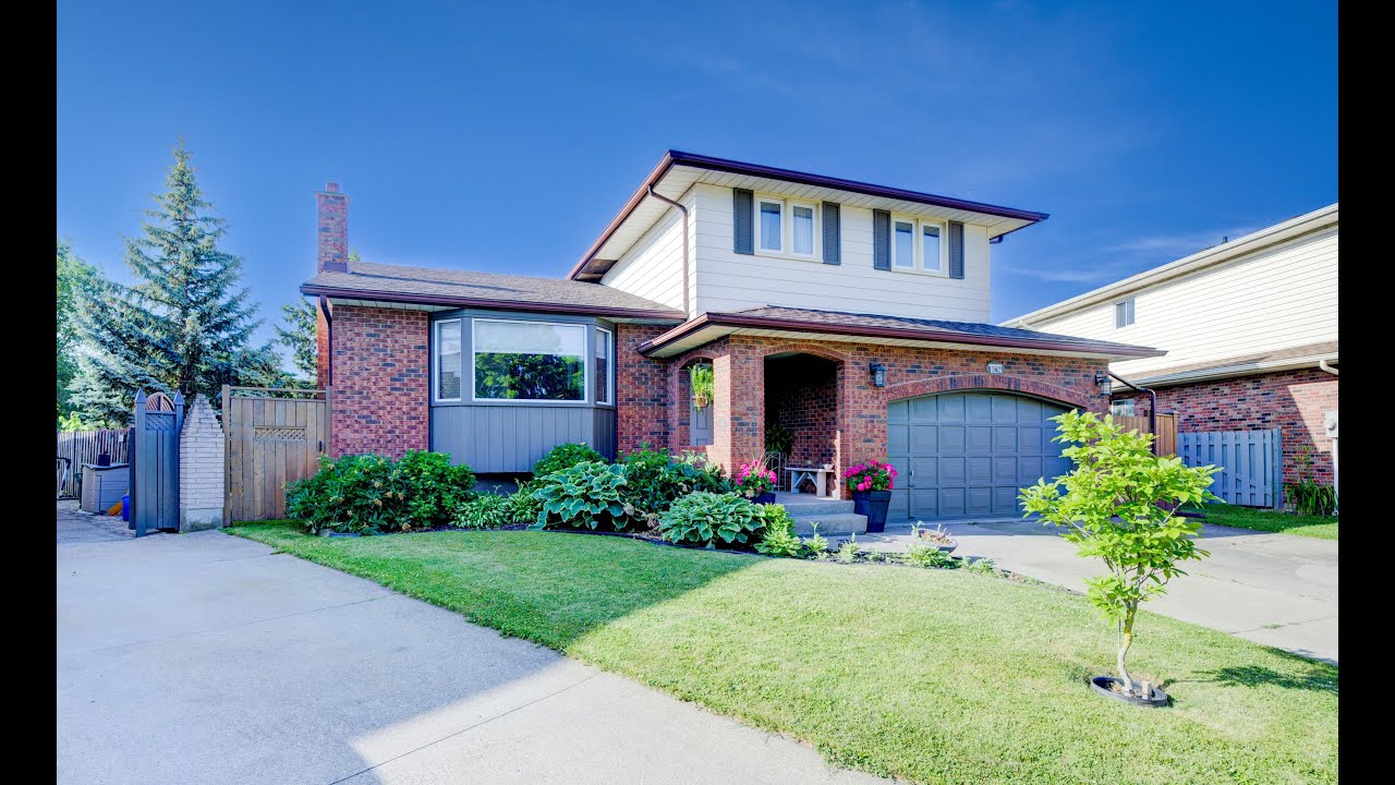 🏡 Welcome to 10 Winfield Court | St. Catharines Real Estate Hidden Gem ...