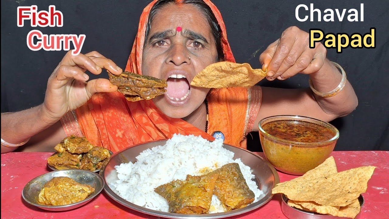 Fish curry 🍛 and chaval eating 😋 and papad #totalfoodeating #mukbang # ...