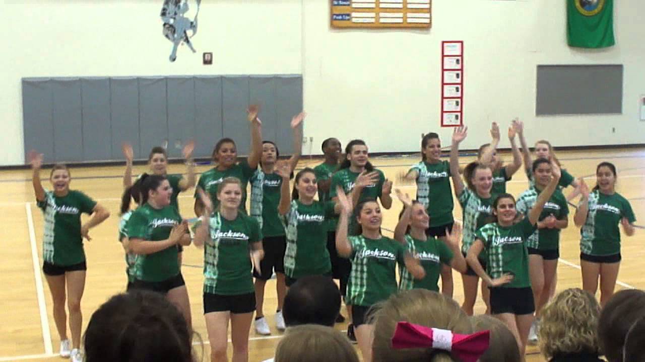 JHS Cheer Team 2013 Gateway Performance! - YouTube
