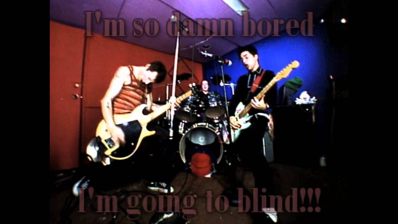 Green Day Longview *-Lyrics-* - YouTube