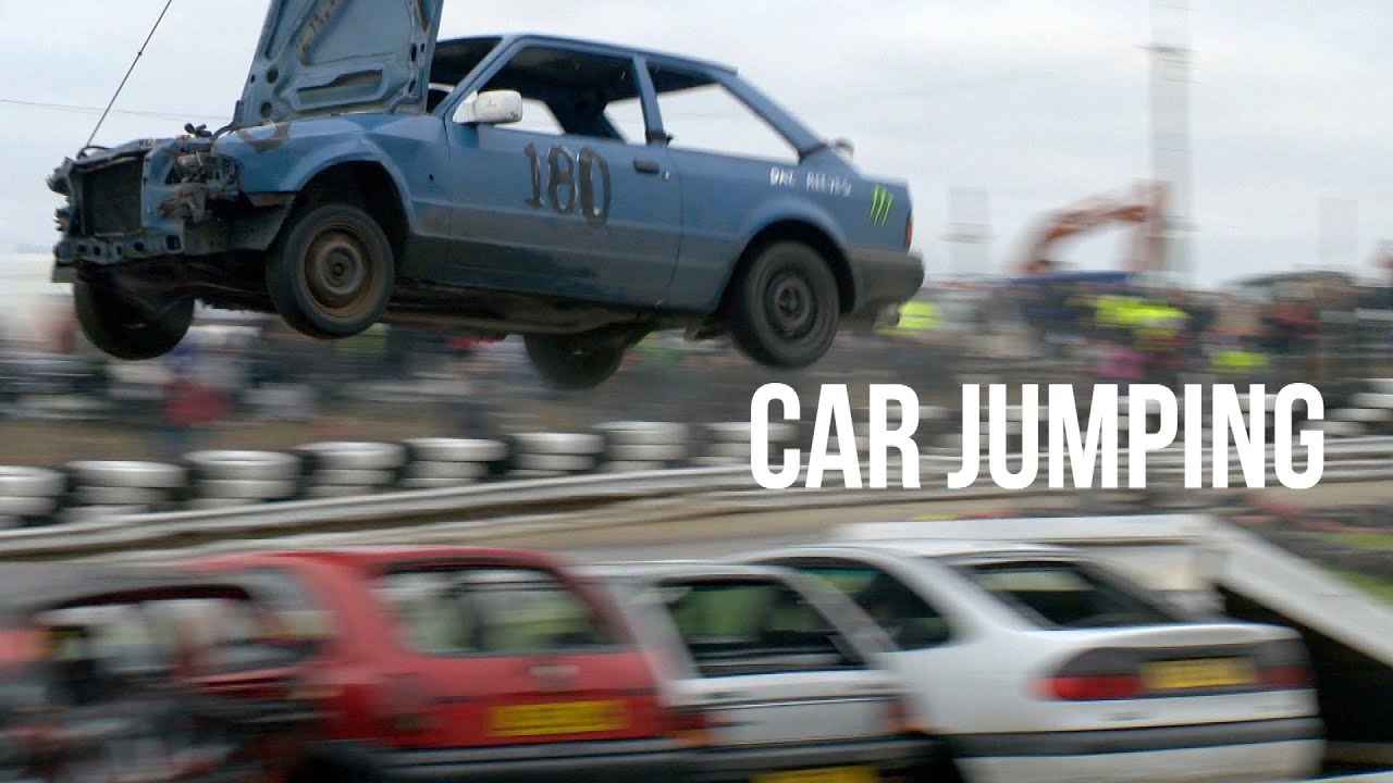 Jumping cars - YouTube