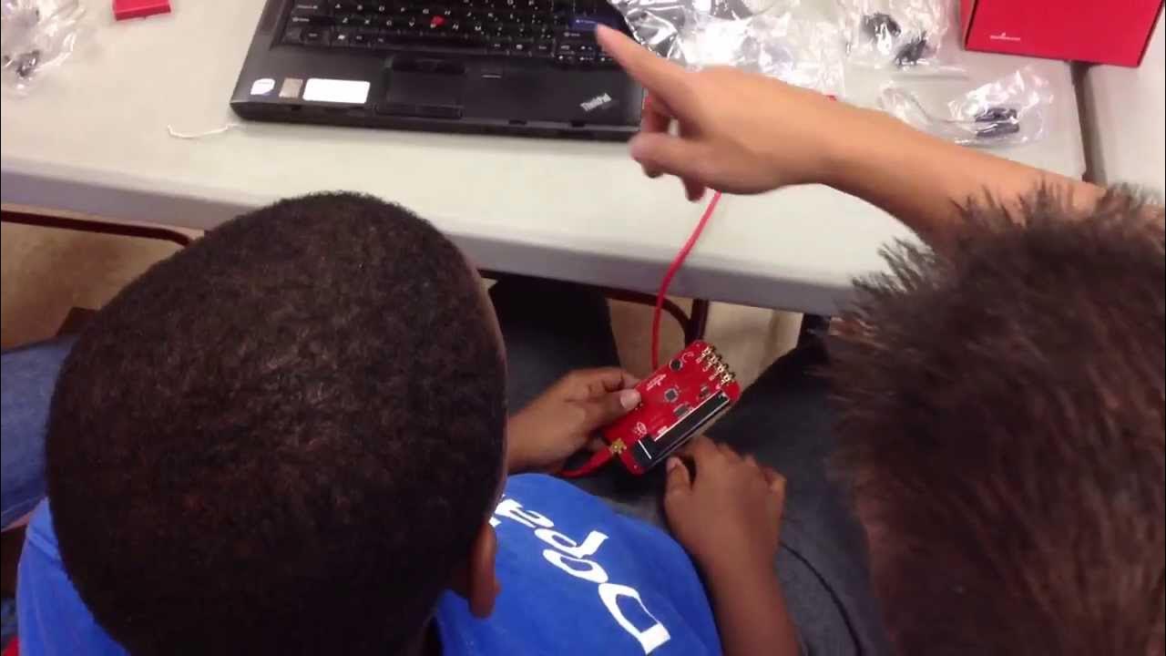 Scratch with Hardware Control using Sparkfun picoboard - YouTube