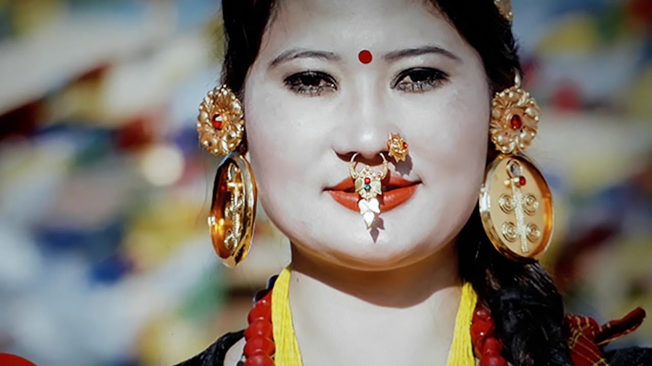 Nepali bhes bhusha - YouTube