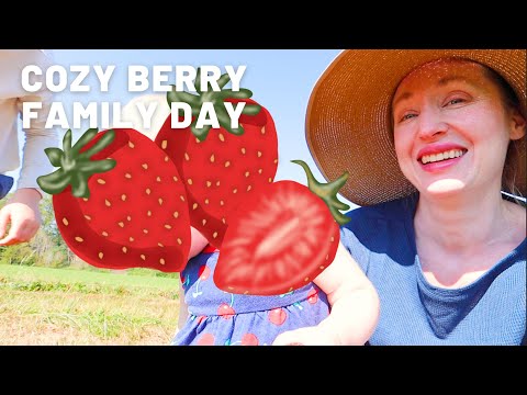 Cozy Berry Picking | Family Life in the PNW |