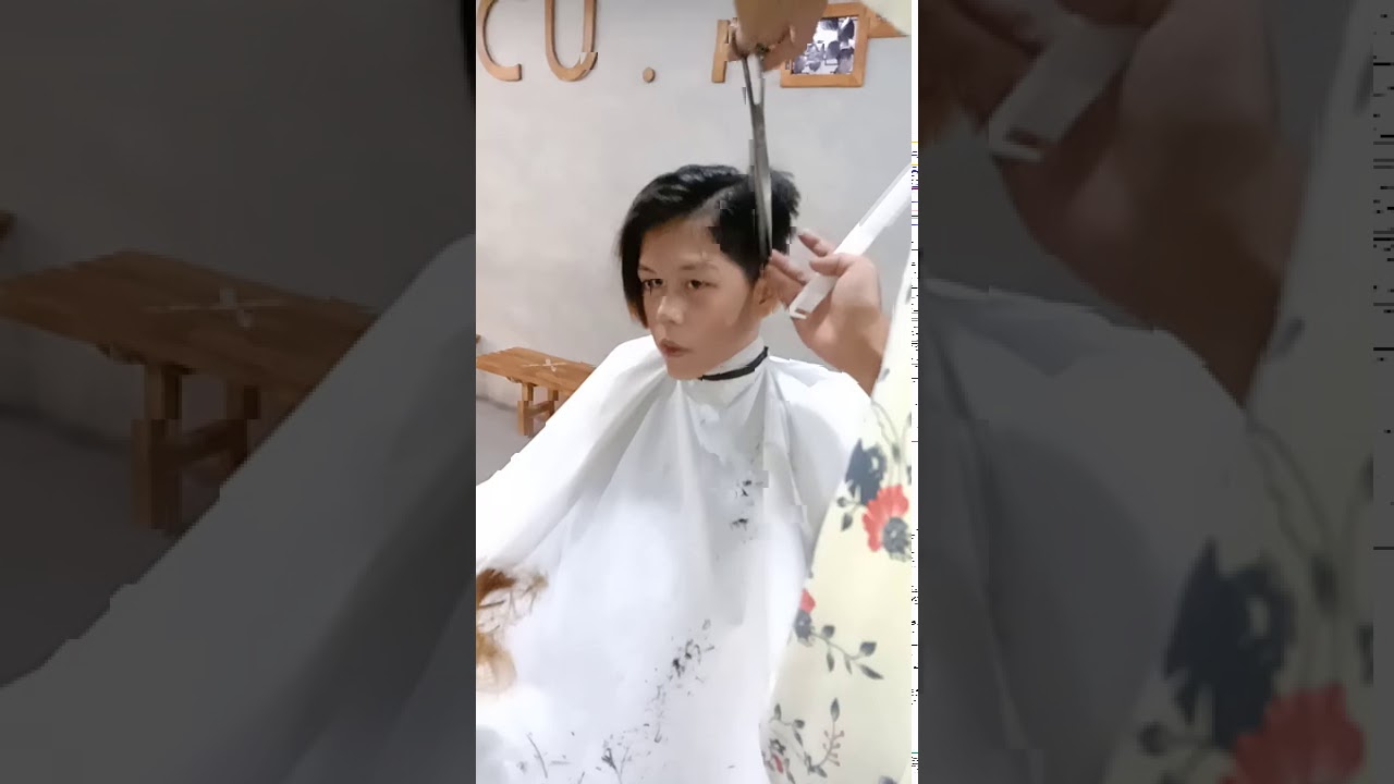 Cassandra Pixiecut Part 2 - YouTube