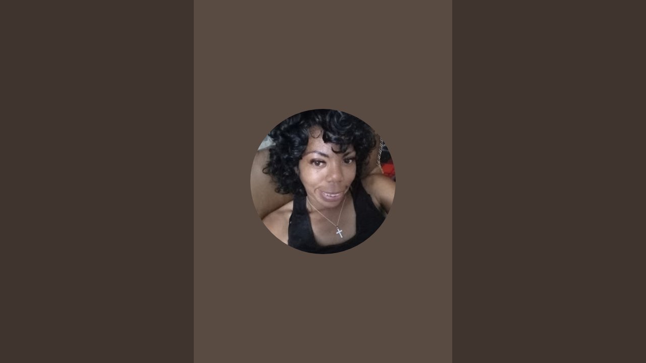 Gospel's Singer Ashley D. Carter is live! - YouTube