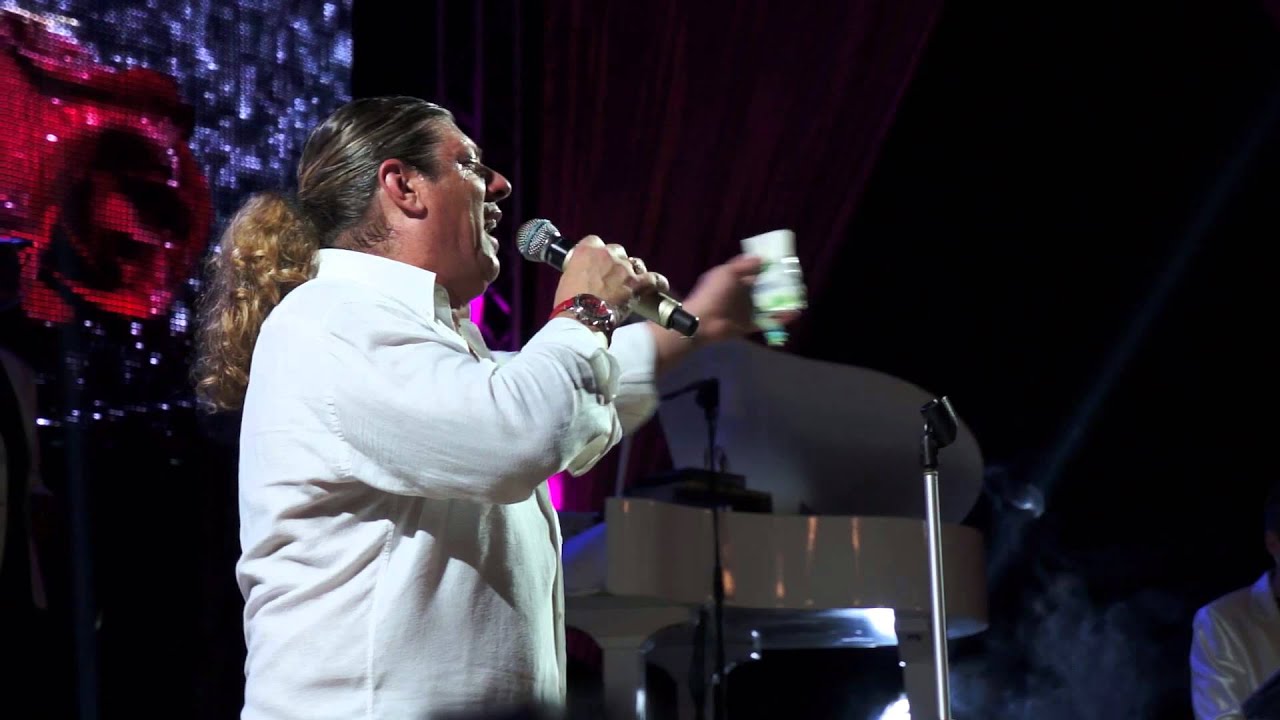 "Innamorarsi alla mia età" - Orchestra Omar Codazzi - YouTube