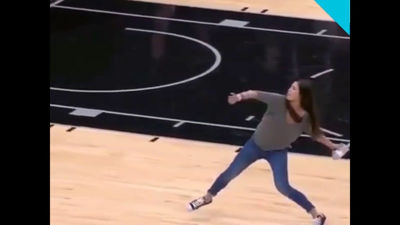 [NBAFunCam] this WNBA players have great arm power! - YouTube