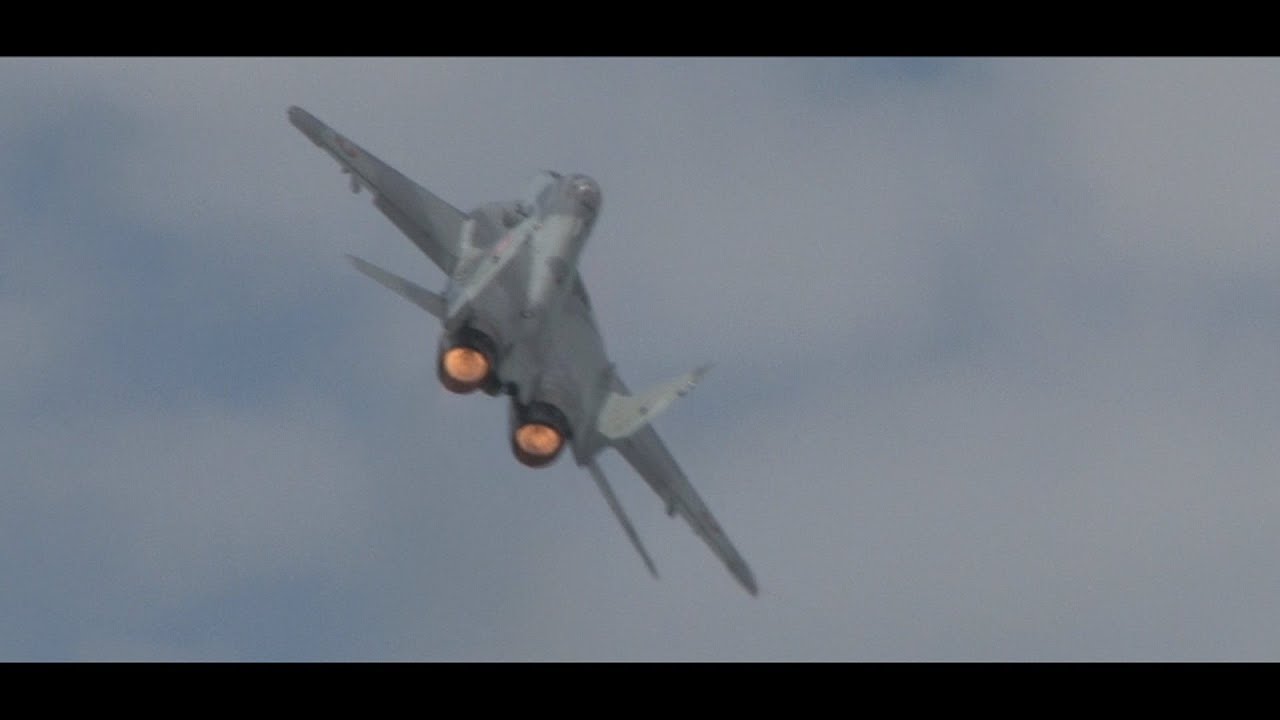 MIG 29 - La légende [caméra PRO] - YouTube