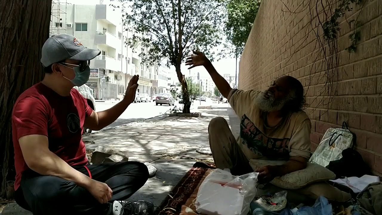 VISITING a HOMELESS ( brought him FRIED CHICKEN) - YouTube
