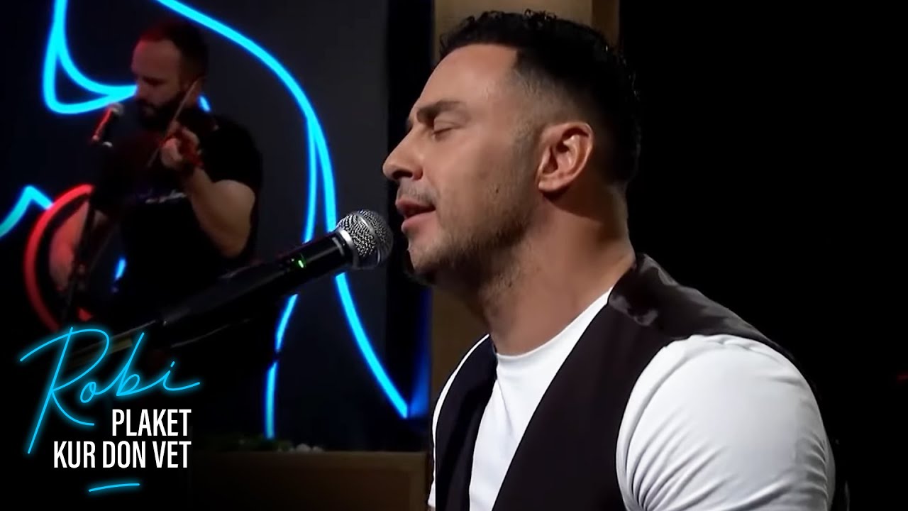 Robert Berisha "Shkrepsa e duhani" (LIVE) - YouTube