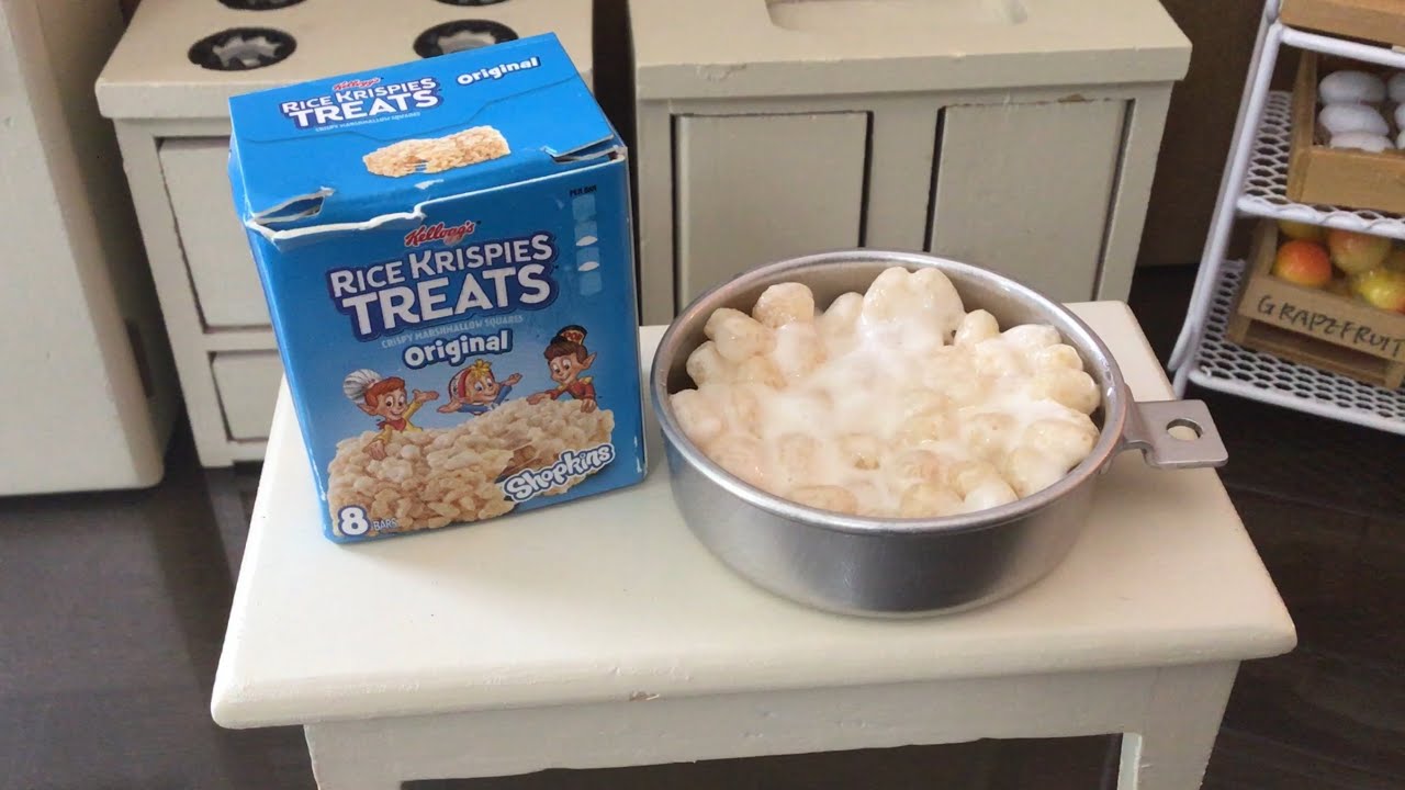 Mini Rice Krispie Treats | Tiny Cooking - YouTube