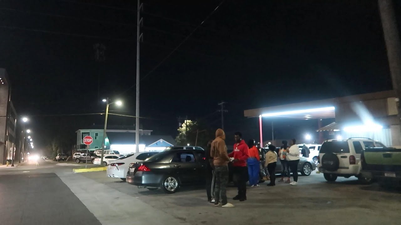 SAVANNAH GEORGIA HOODS AT NIGHT - YouTube