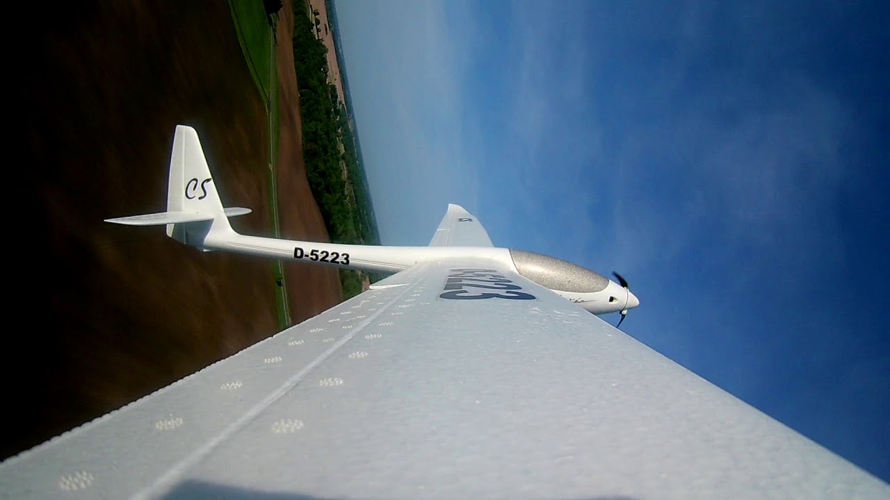 Multiplex Cularis in Flight - YouTube