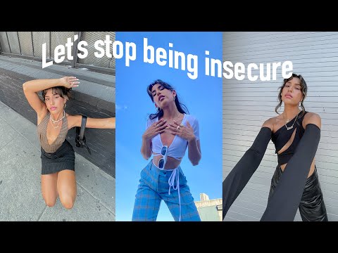 Flattering Tops that will help You Embrace Your Small Chest