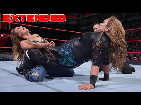 Nia Jax Bodyscissors Mickie James [EXTENEDED]