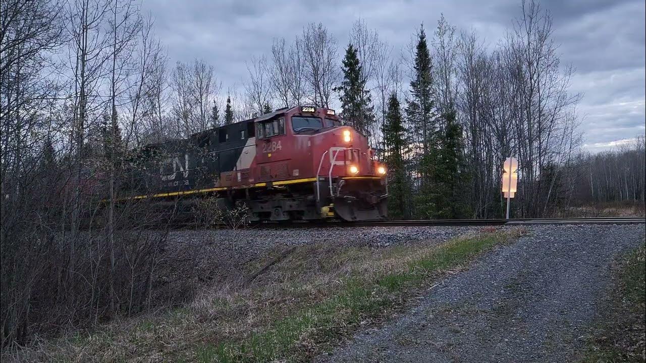 CN 576 in Val-d'Or Quebec May 10th, 2024 - YouTube