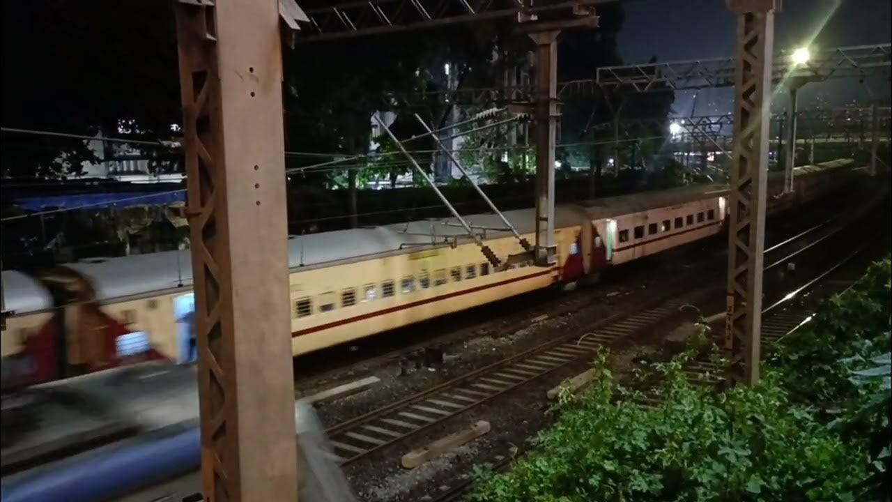 22157 CHENNAI EGMORE SF MAIL CSMT MUMBAI TO CHENNAI EGMORE HAULT WITH PUNE WDP4D - YouTube