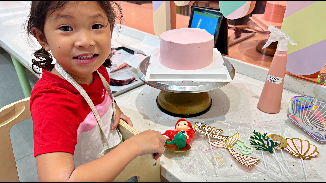 First Time Cake Decorating at IDIM DIY Bakery - YouTube